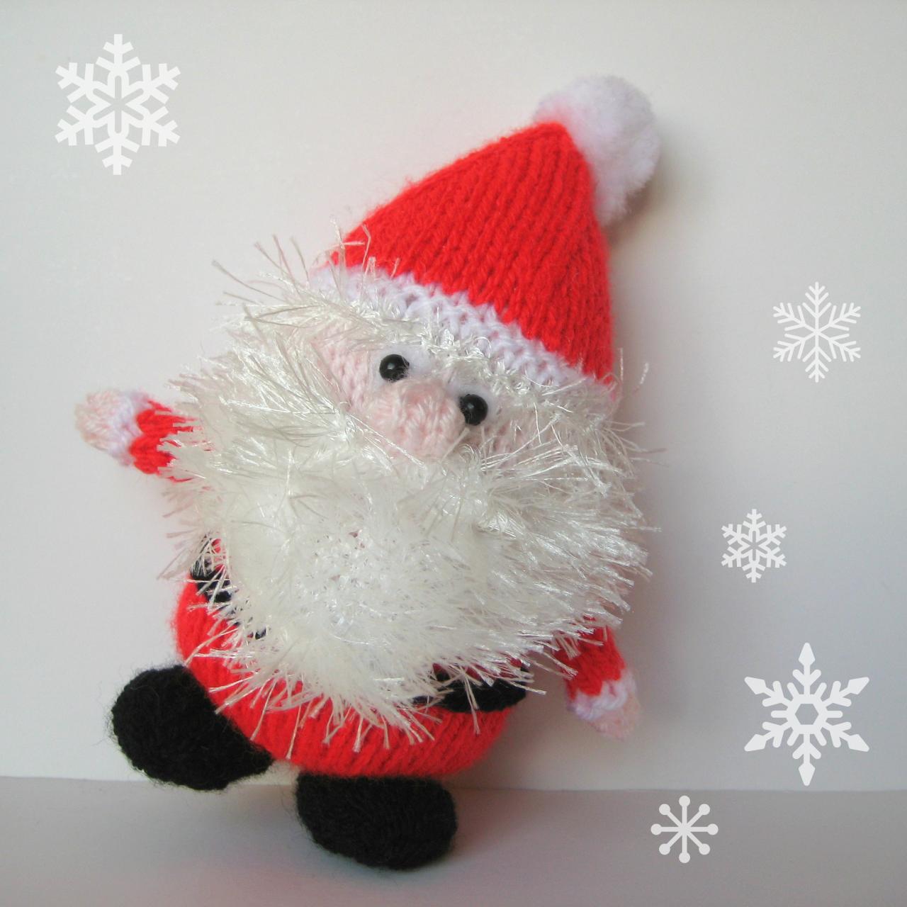 Father Christmas Toy Knitting Pattern on Luulla